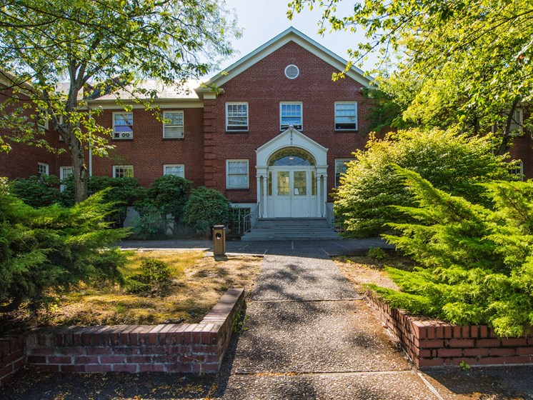 Low Income Apartments and Affordable Housing For Rent in Portland, OR