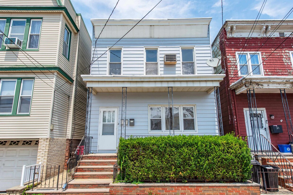 Low Income Apartments and Affordable Housing For Rent in Bayonne, NJ